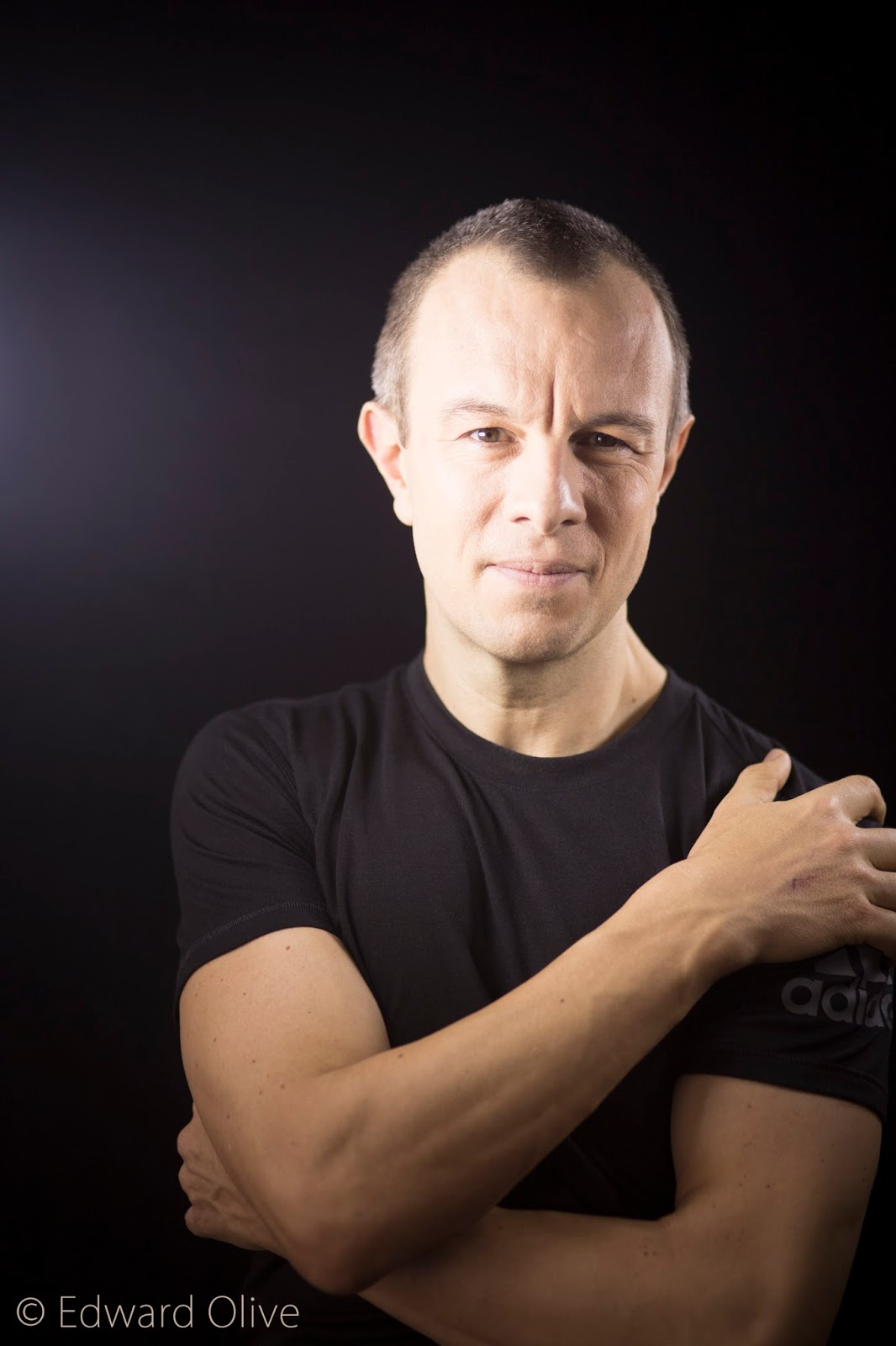 Actor ingles britanico en Madrid Edward Olive cine television publicidad