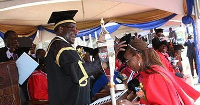 Makamu Mkuu Wa Chuo Kikuu Cha Zimbabwe Akamatwa Kwa Tuhuma Za Kumpa Phd Mke Wa Mugabe ~ Hebron 