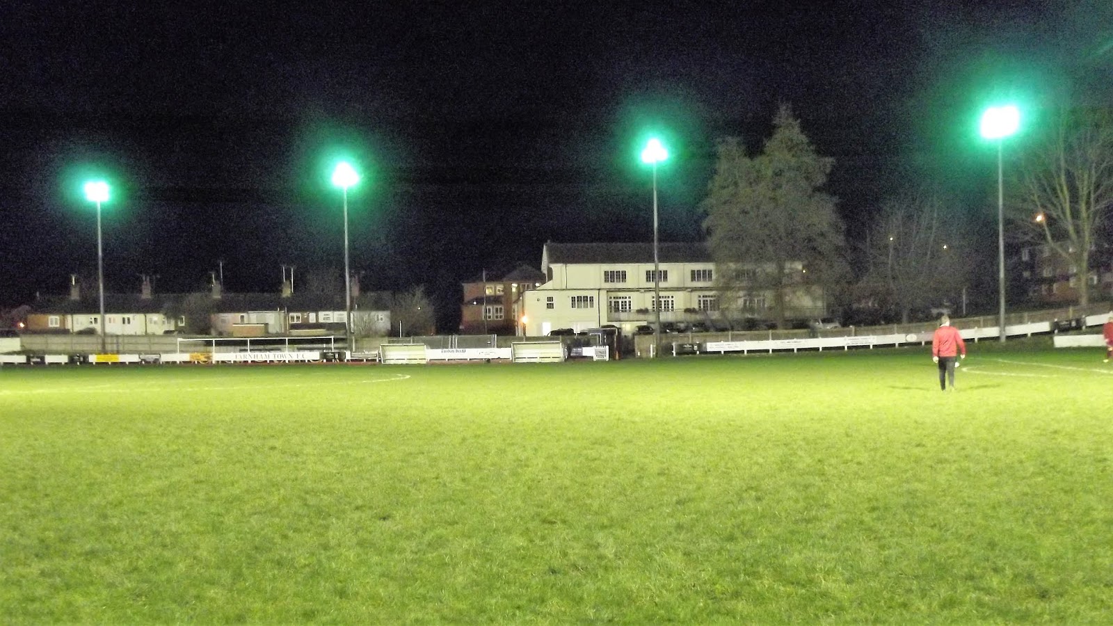 The Wycombe Wanderer: Farnham Town FC - The Memorial Ground