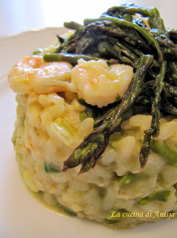 La cucina di Anisja: Risotto con asparagi selvatici e gamberetti