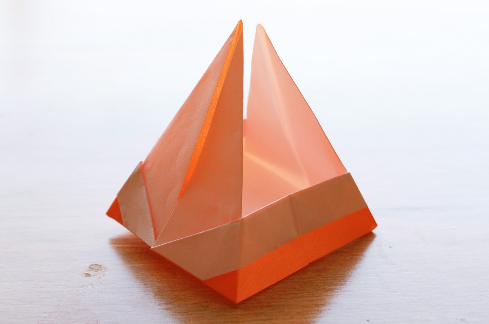The Better Nester: Origami How-To: Paper Gift Basket