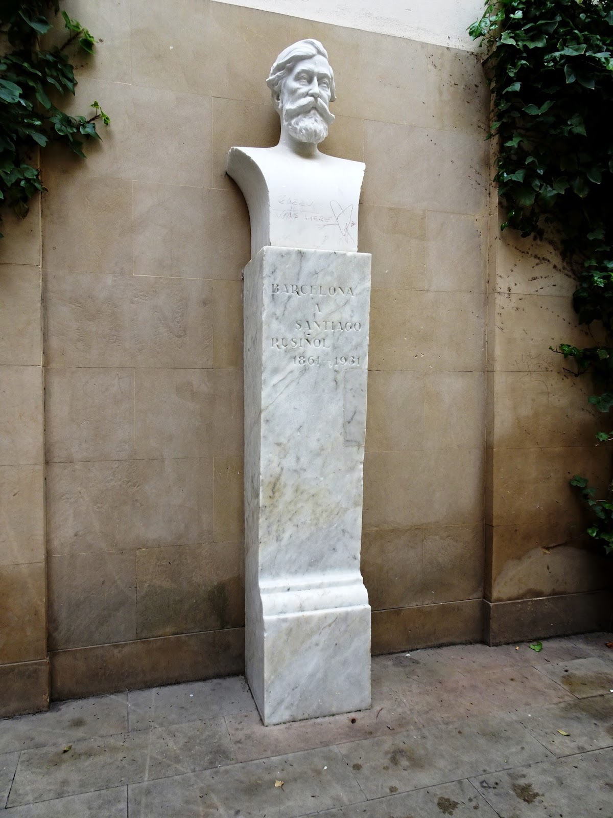 Redescubriendo Barcelona y más allá: 01/02/2017 Plaça de la Puntual y ...