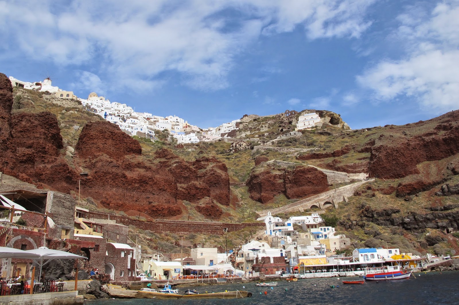 Amoudi Bay - Santorini - Travel is my favorite Sport