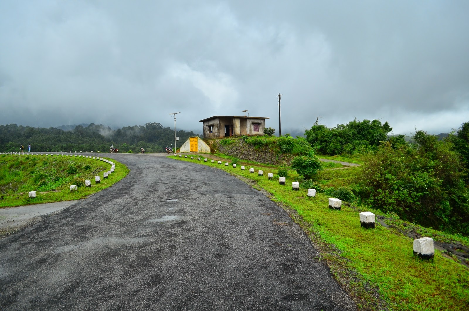 Sharath Hassan A Travelling Photographer: Chakra dam. Chakra nagar ...