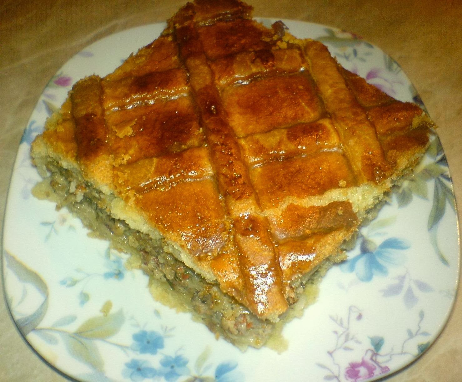 Placinta cu carne | Preparatedevis.ro