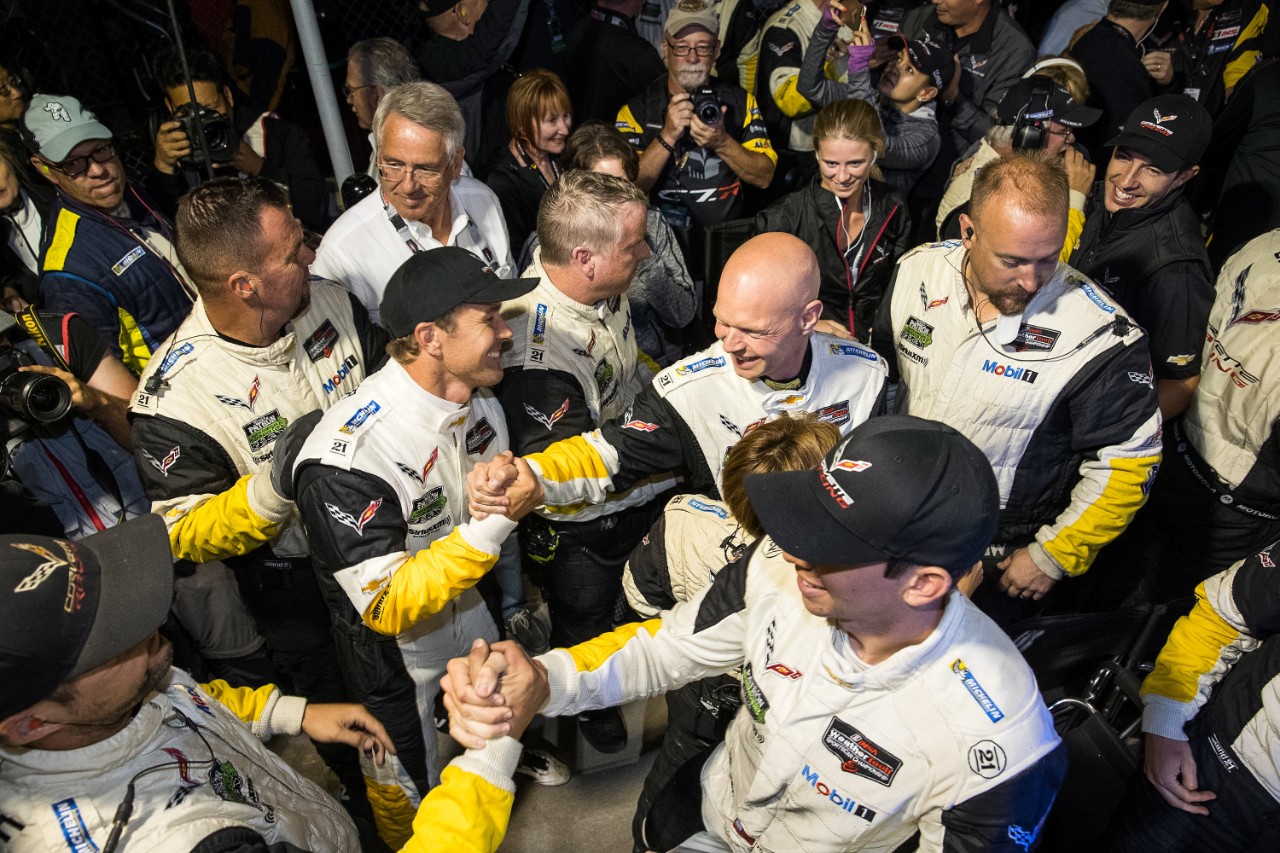 CORVETTE RACING AT ROAD ATLANTA: CHAMPIONSHIP SWEEP IN GT LE MANS