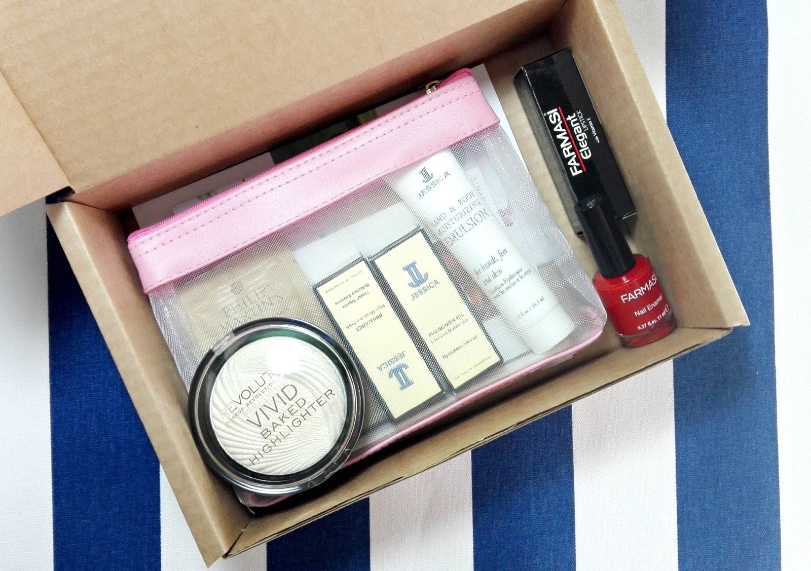 Dashbox Review — Lana Talks