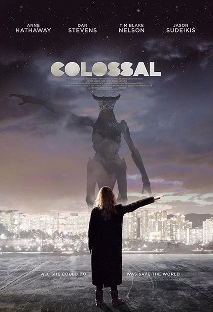 Nuevas fotos promocionales de Colossal