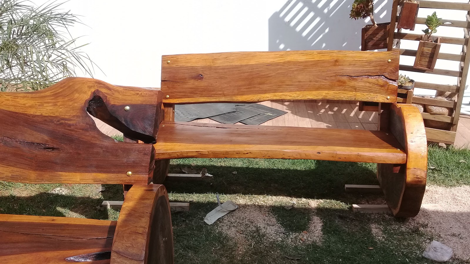 Banco em Madeira Rústico: maio 2019