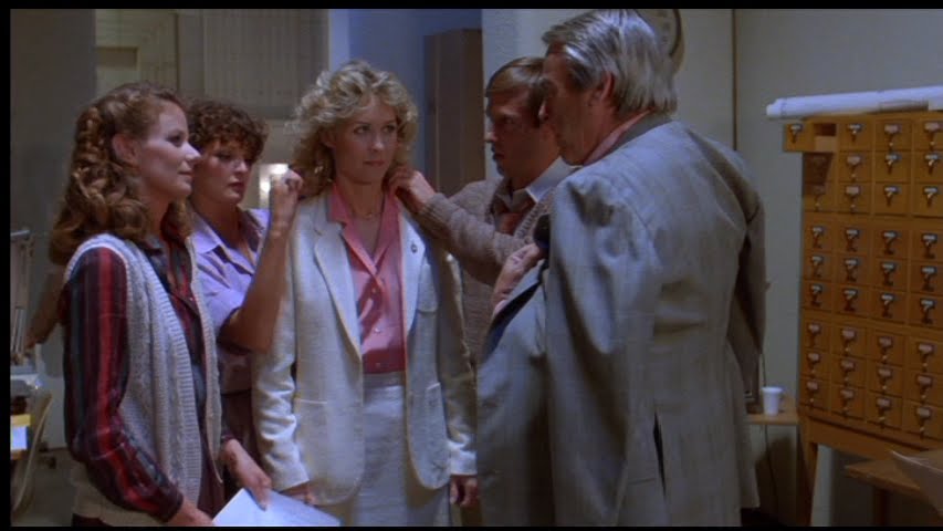 Cool Ass Cinema: The Howling (1981) review