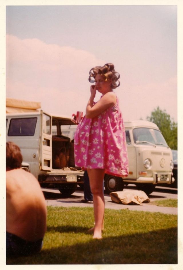 40 Vintage Photos Prove That Women Are Beautiful During Pregnancy ~ Vintage Everyday