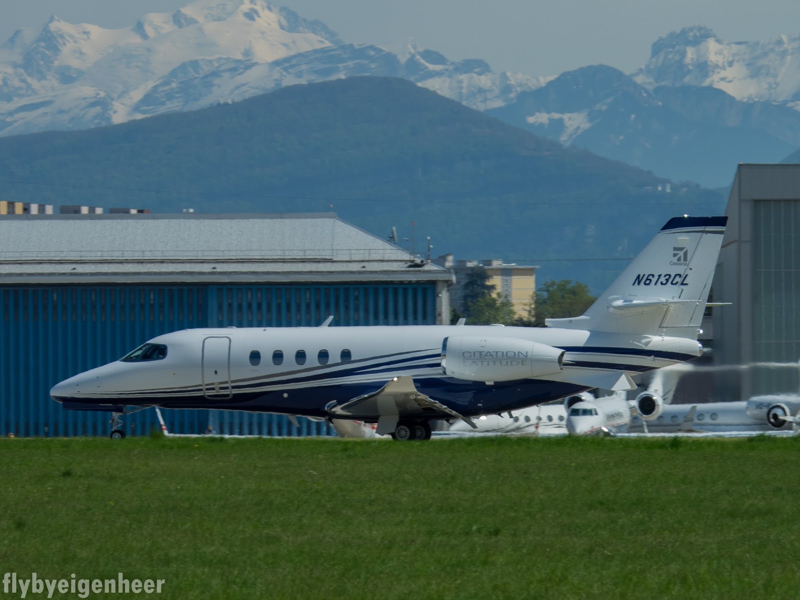 FLUGZEUGE Privatjets etc: N613CL Textron 680 Citation Latitude C68A ...
