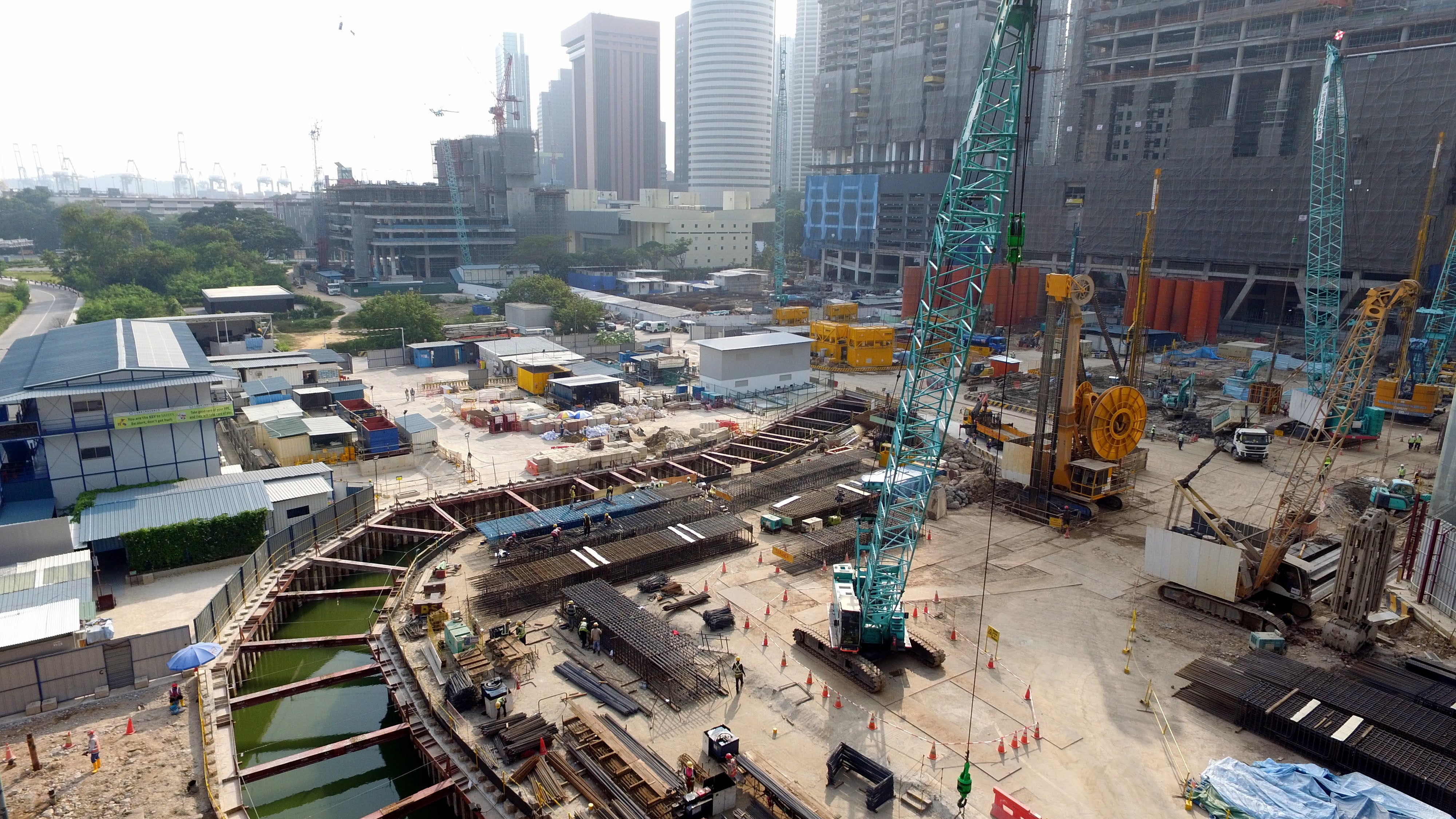 Thomson Line Construction: Shenton Way D-walls (III)