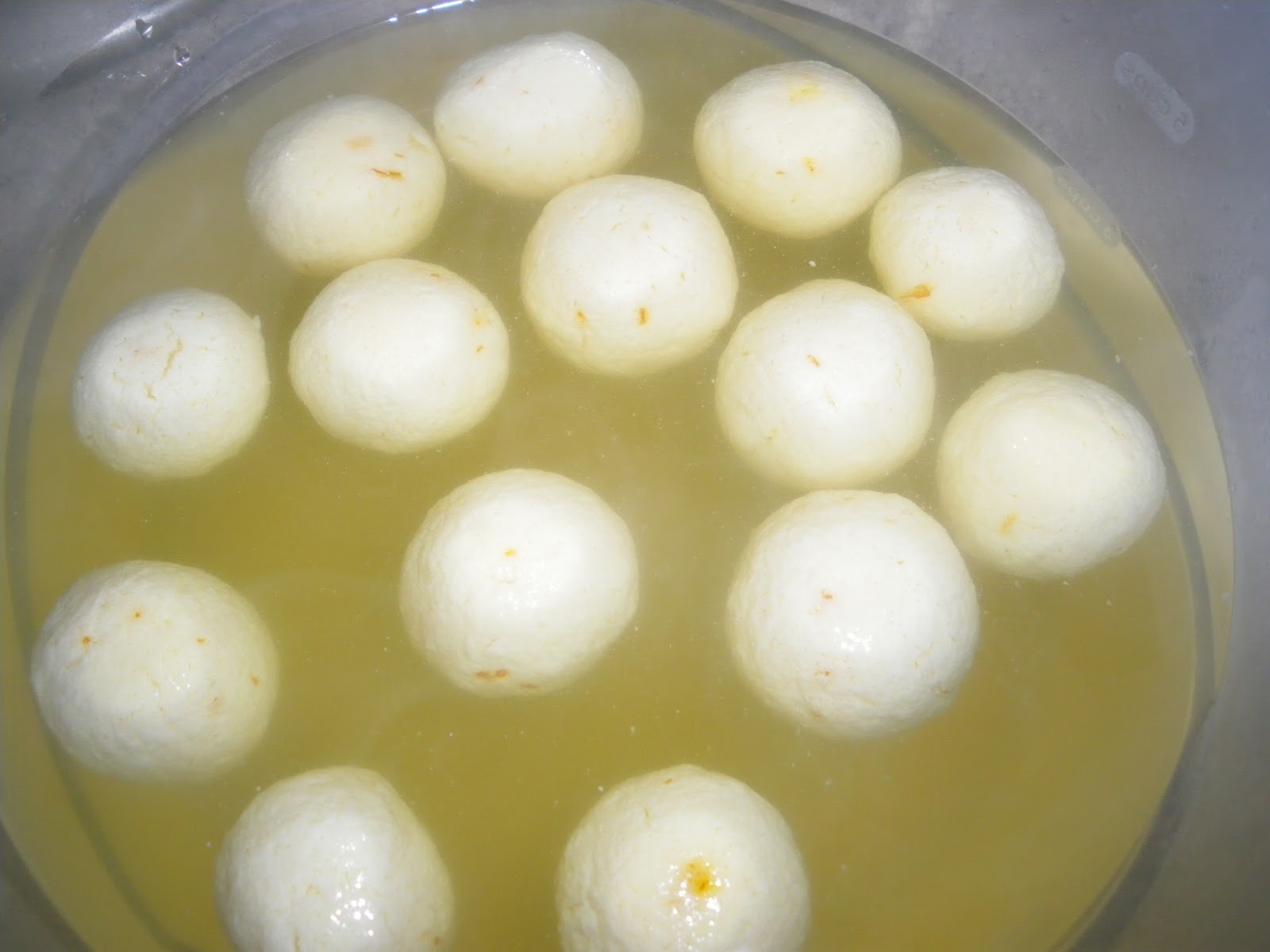 Mouth watering recipes from Azeema's Kitchen: Bengali Rasgulla from Scratch
