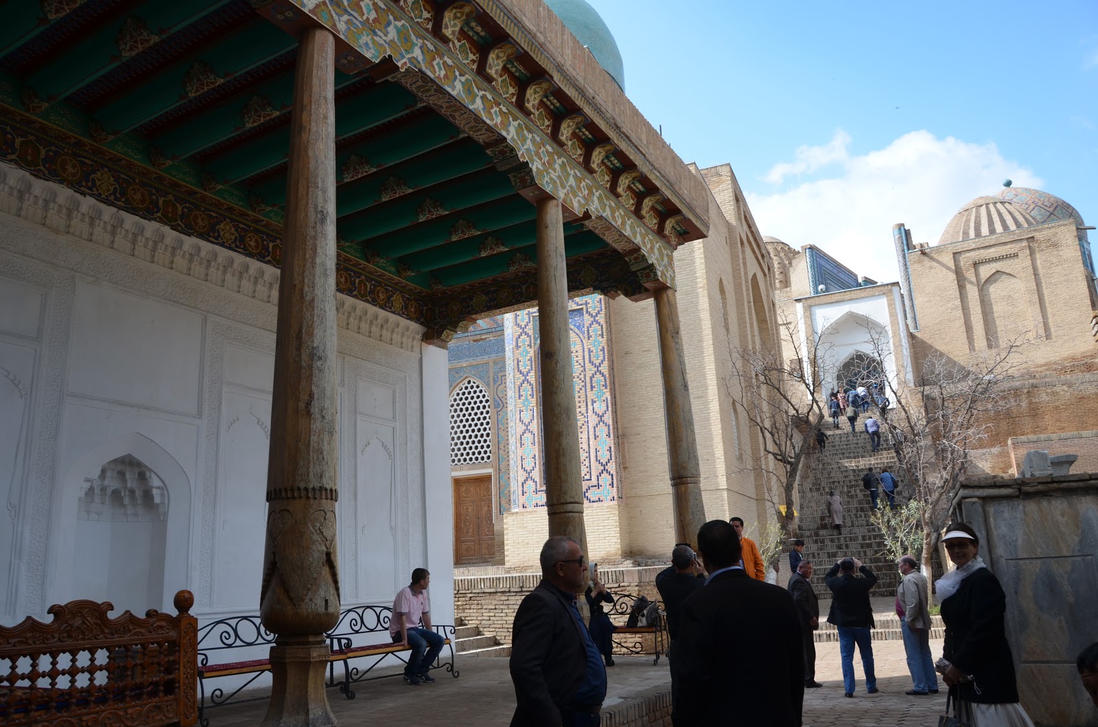 Suitcase and World: Samarkand. Shah-i Zinda Ensemble.