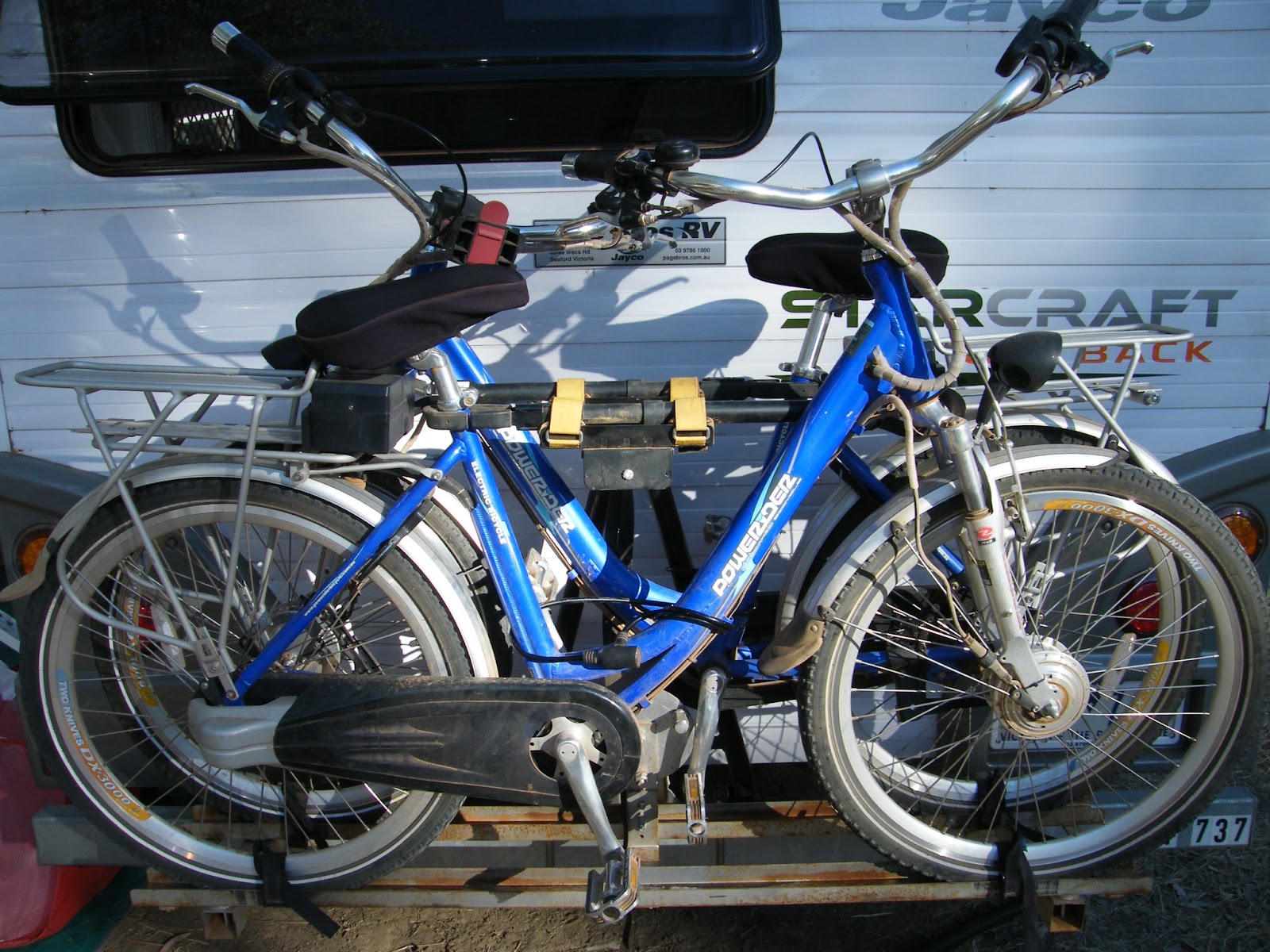 BJ and Noelle Travel Oz : Isisford, Outback Queensland