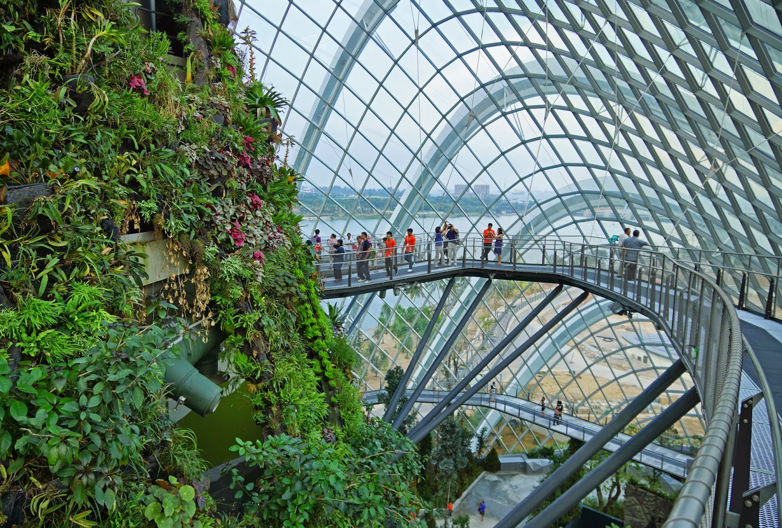 Kawasan Lynn Damya: GARDEN BY THE BAY, SINGAPORE | Konsep Hutan Buatan ...