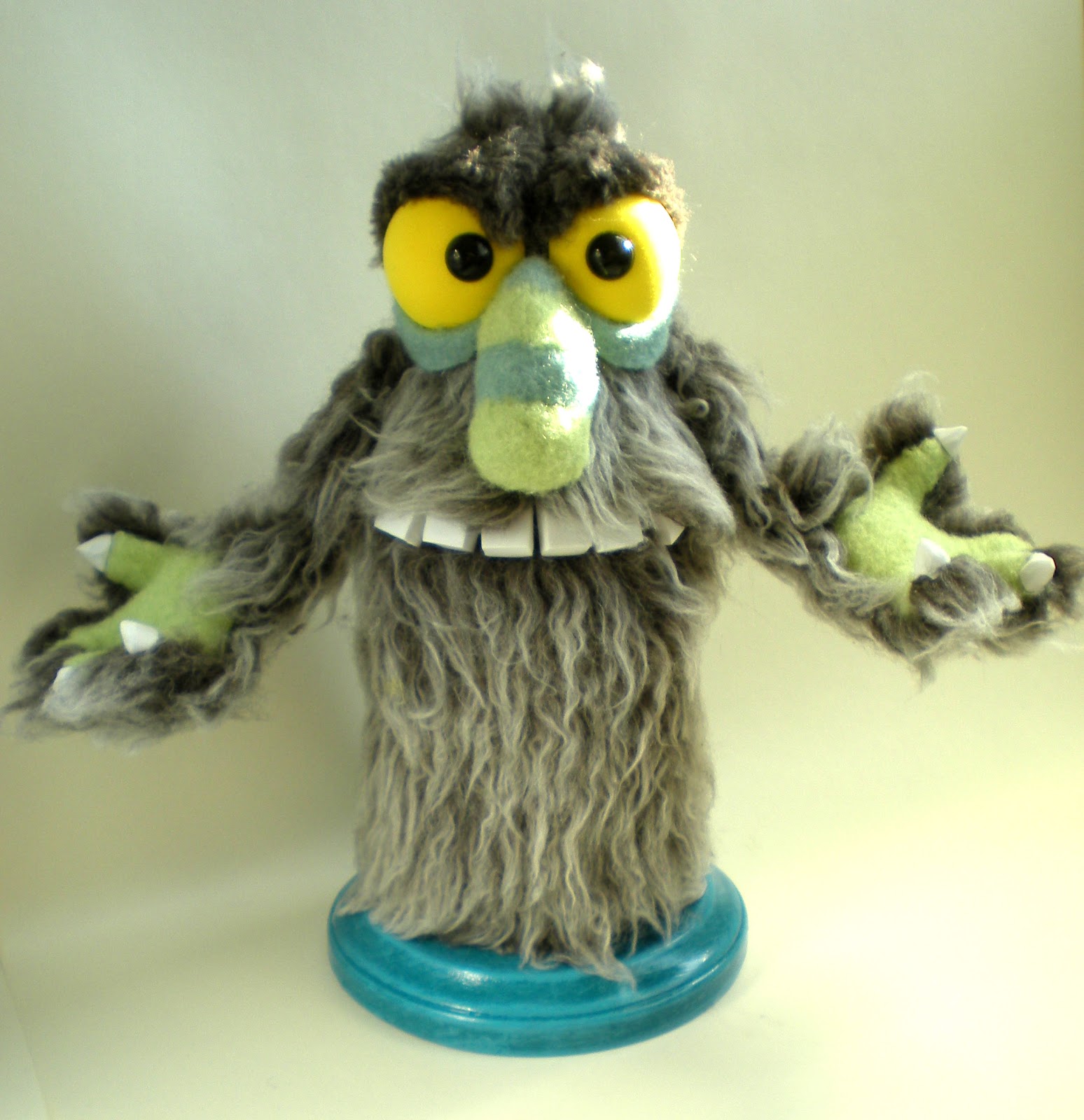 The Golden Glue Gun: Stop Motion Monster