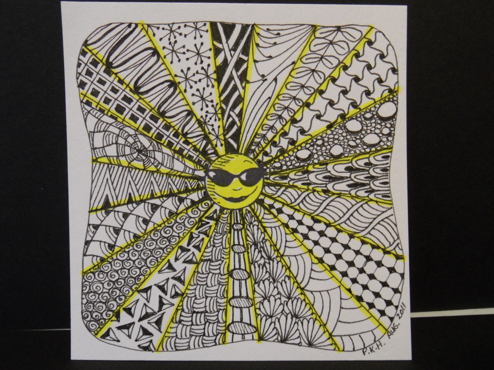 Trish's Artistic Adventures: Zentangle Inspired Art - Sun