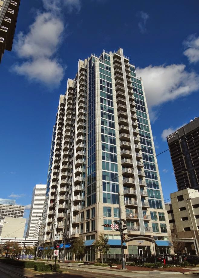 Houston in Pics: Skyhouse Houston - New Downtown Residential Hi-Rise (D