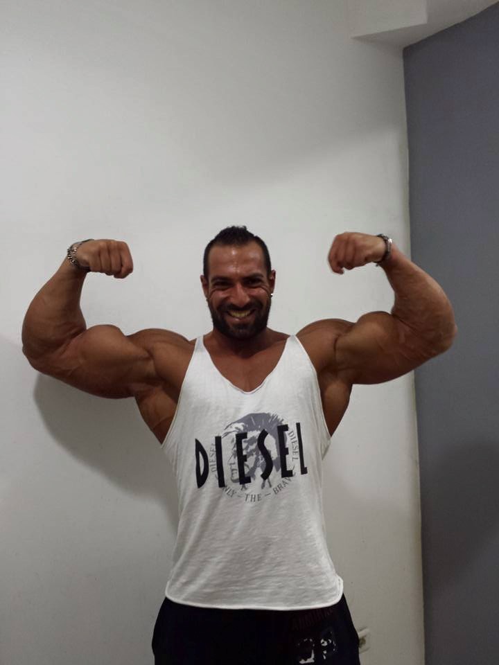 Muscle Lover: Greek bodybuilder Alexis Moisidis (2)