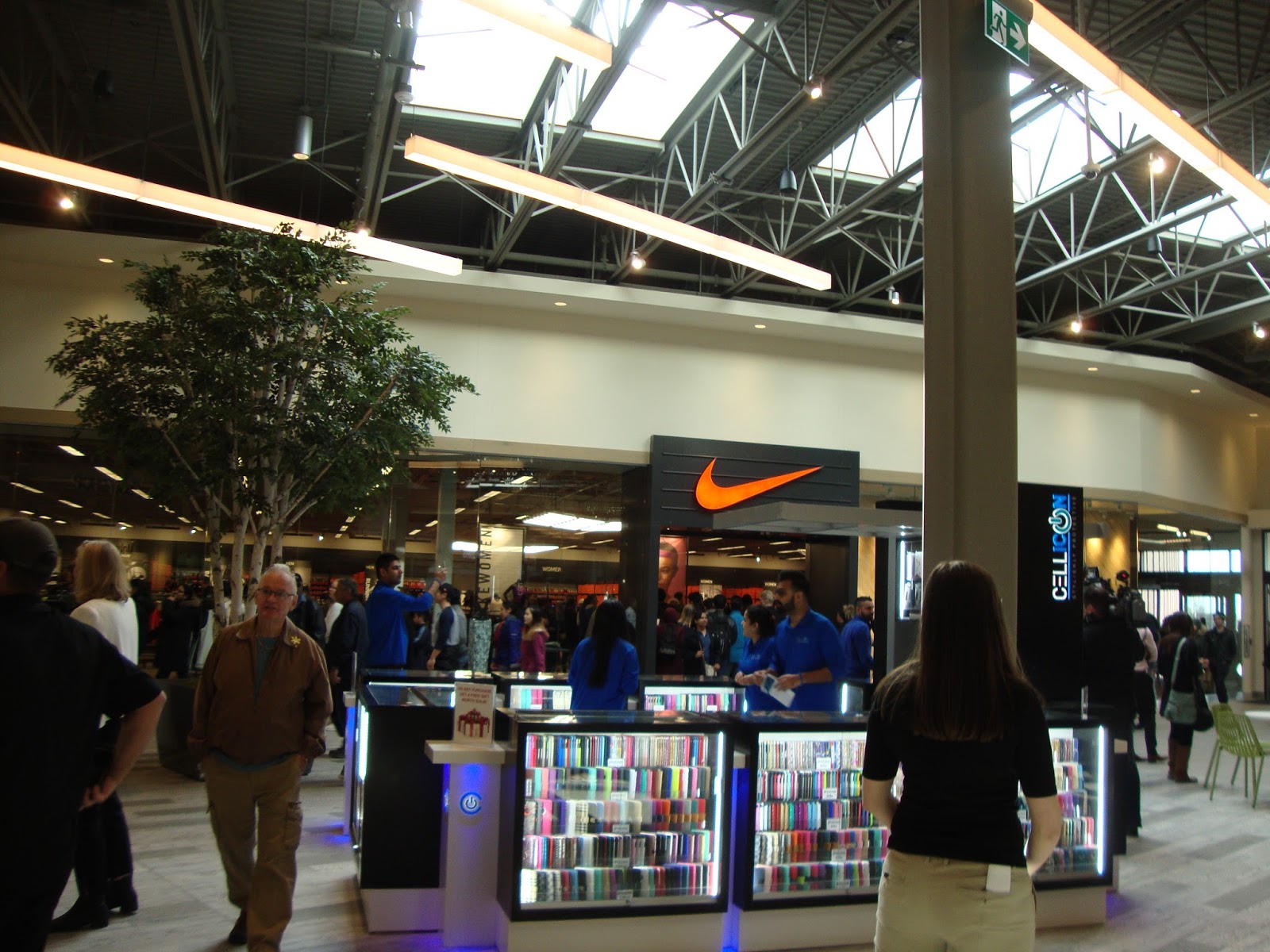 Observations, Reservations, Conversations: The Opening of Outlet ...