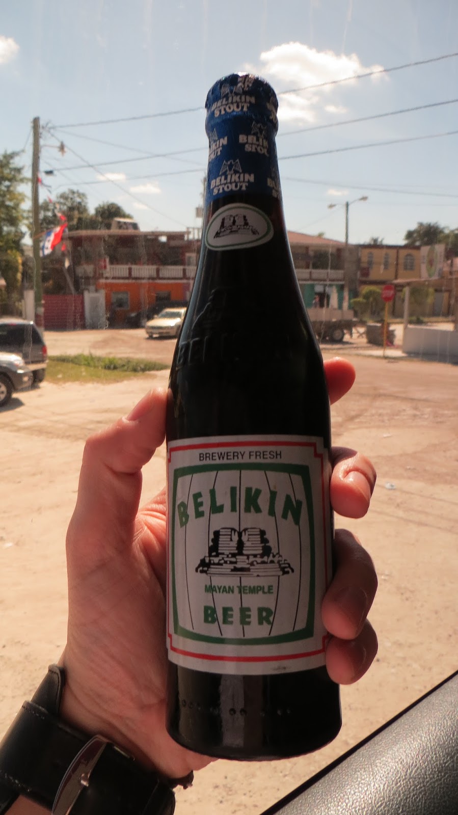 Beer Atlas: Belikin Stout (Belize)