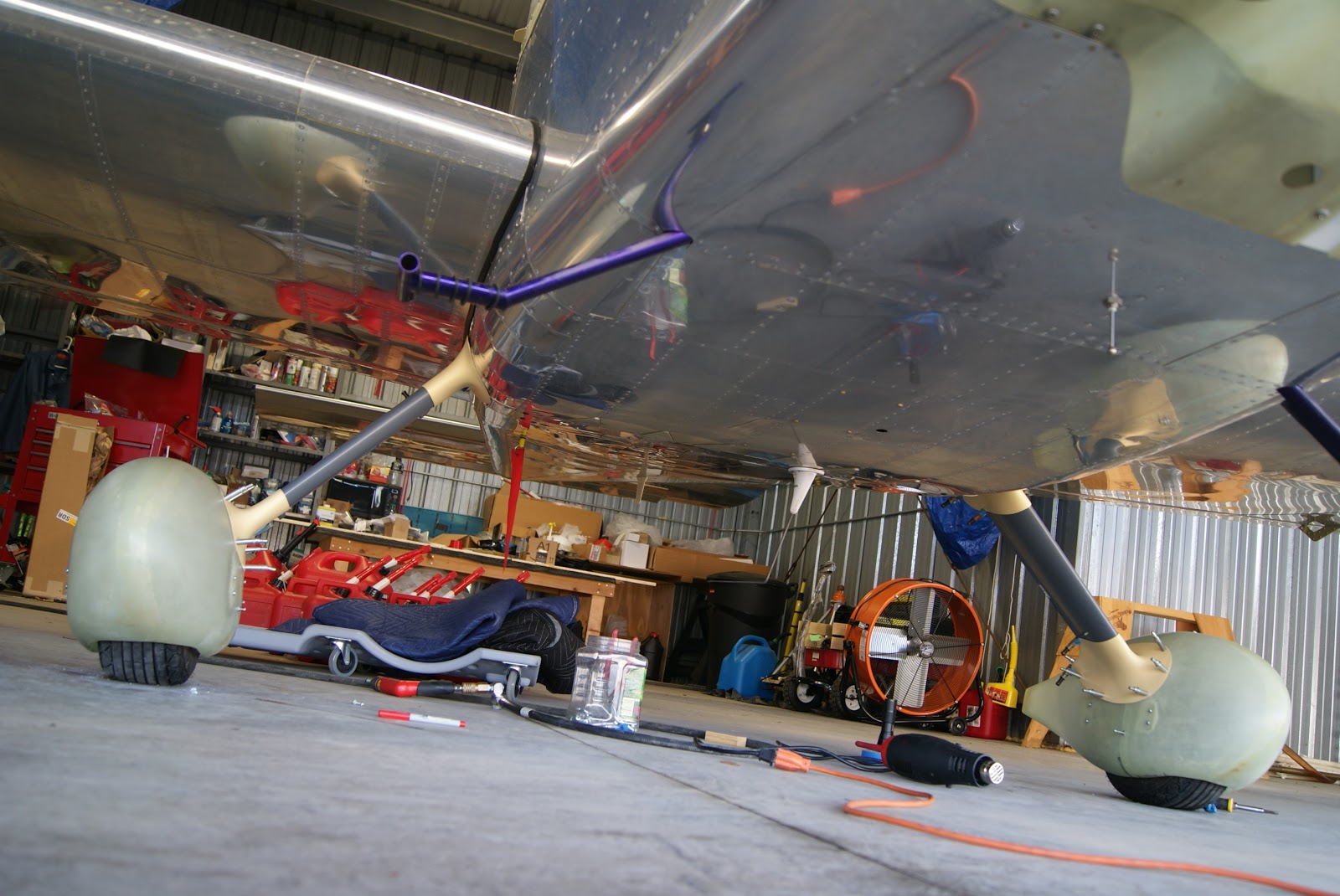 DOG Aviation John's RV-12 Blog: Off The Reservation - Installing Gear ...