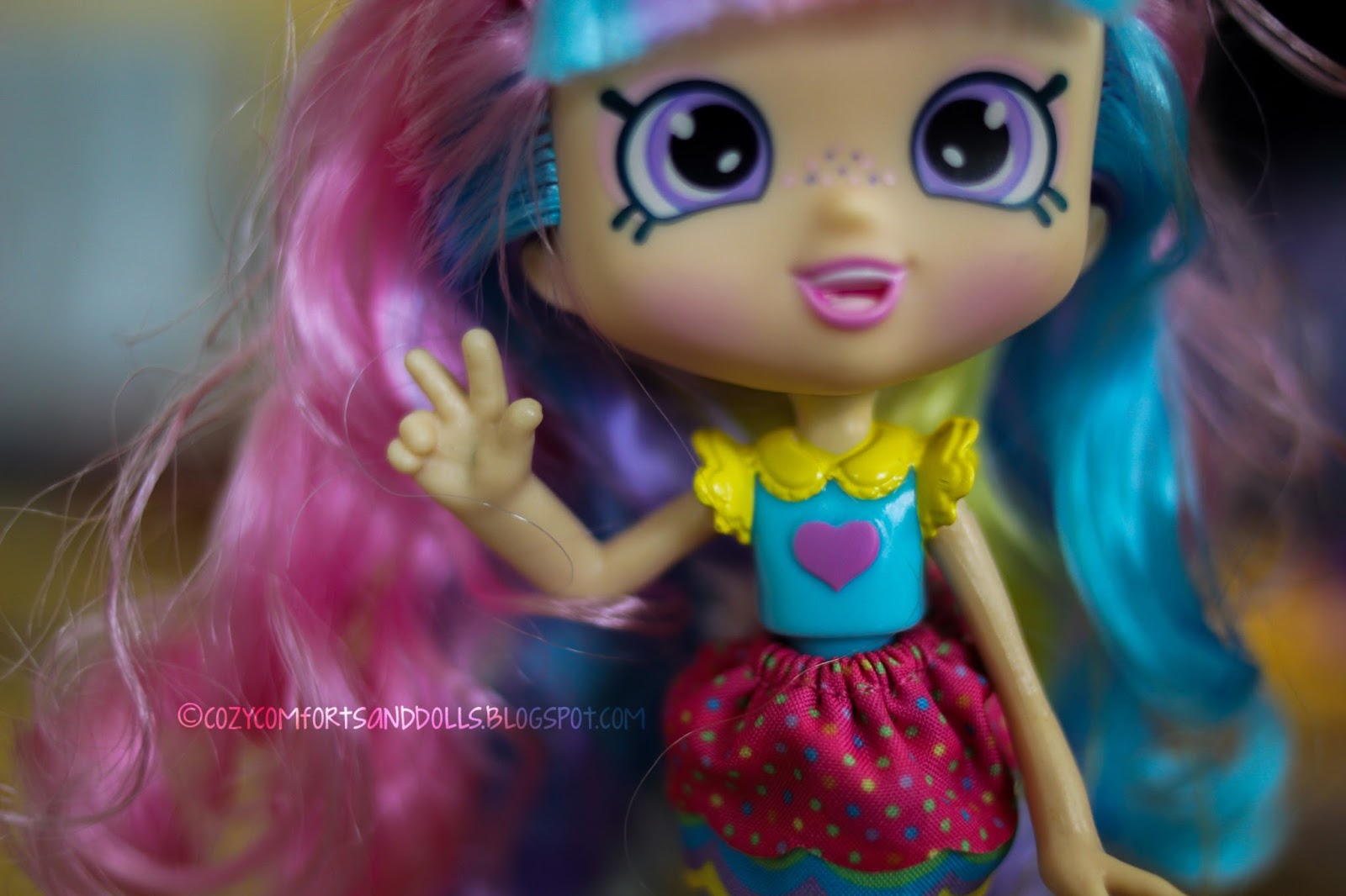 Cozy Comforts and Dolls: Shoppies Dolls: Rainbow Kate