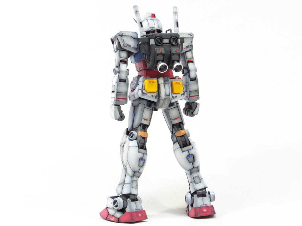 Custom Build: RG 1/144 RX-78-2 Gundam