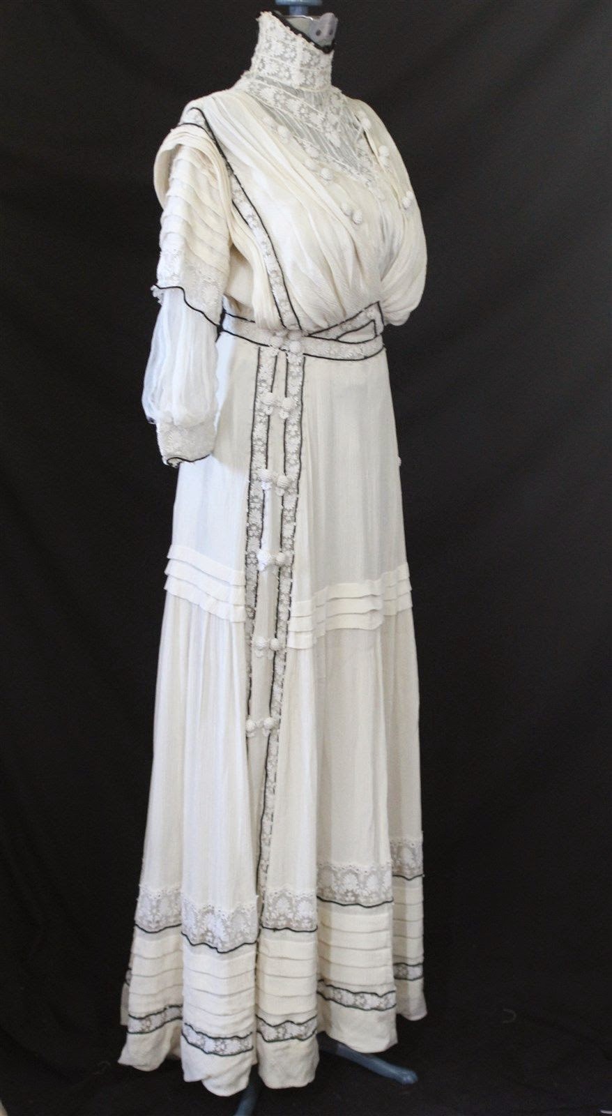 All The Pretty Dresses: Late Edwardian White Dress with Black Trim