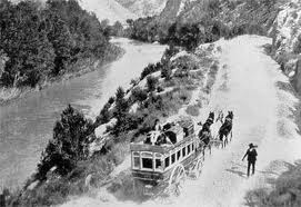 MI SALA DE 5: LOS MEDIOS DE TRASNPORTE DE LA ÉPOCA COLONIAL