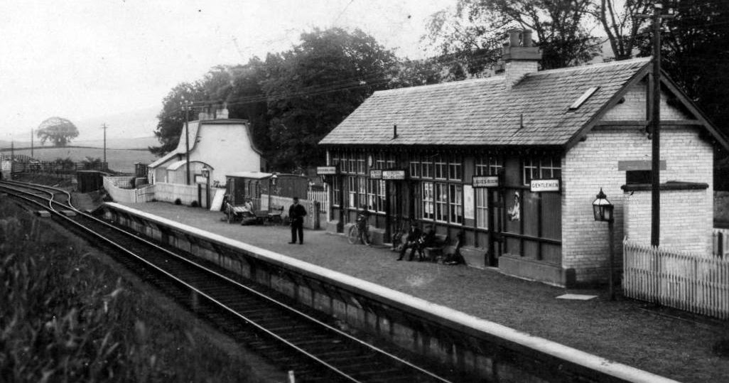 Tour Scotland: Old Travel Blog Photograph Railway Station Lindores ...