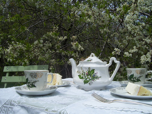 Two Cottages And Tea: Tea Under The Plum Tree