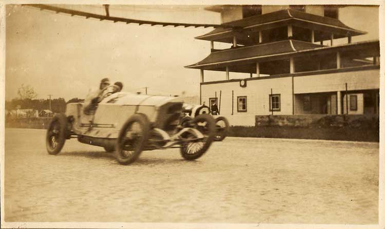 Ivan P. Wheaton, Early Aviator.: Indy 500 1915
