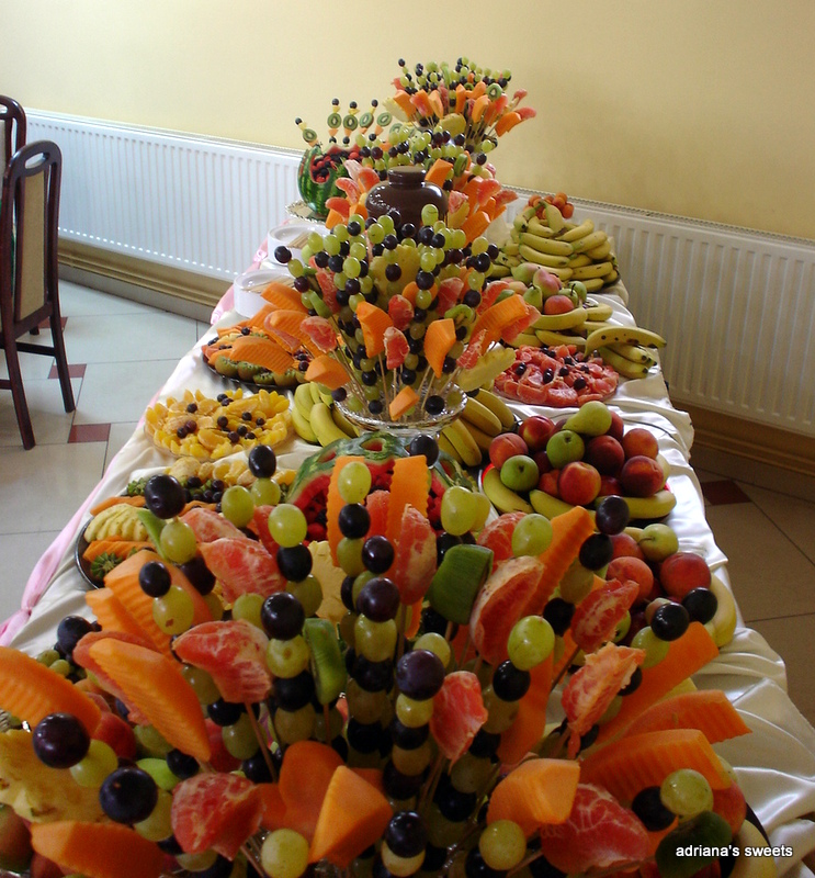 Adriana retete culinare: aranjamente fructe, decor fructe, masa fructe ...