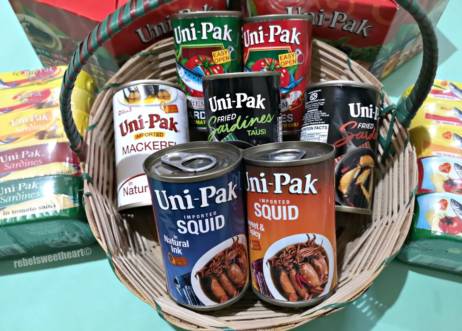 The Rebel Sweetheart.: Foodie Goodie | Uni-Pak Sardine Curry Recipe ...