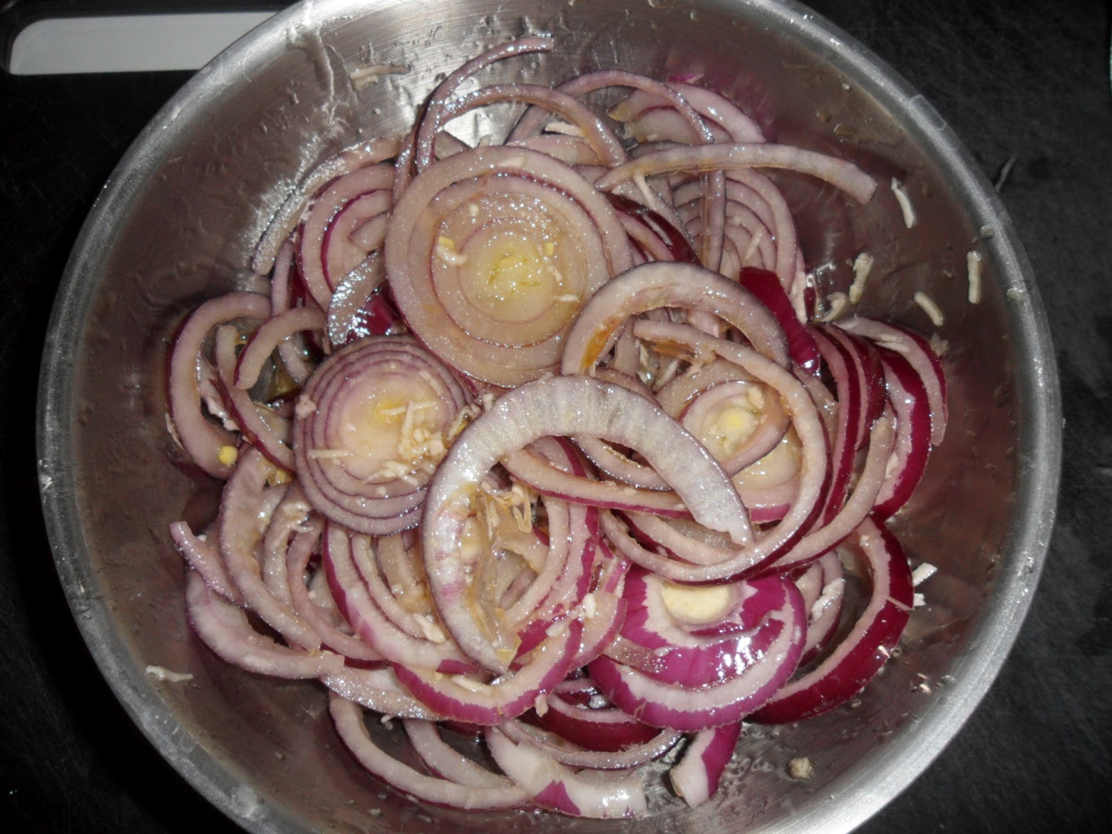 Eilistä paistoa: Raakakypsytetty sipuli