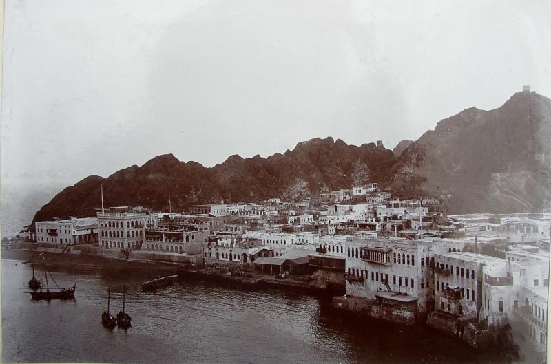 Oman 1913-1950: Imamate, Sultanate, Muscat and Oman, and Zinj... and ...