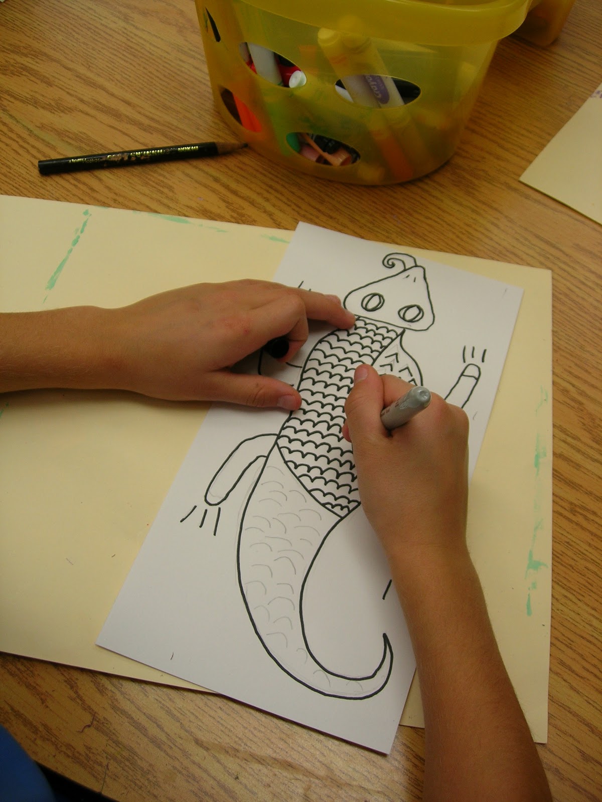 Mrs. Manzella's Student Gallery: 2ND GRADE: TEXTURED LIZARDS