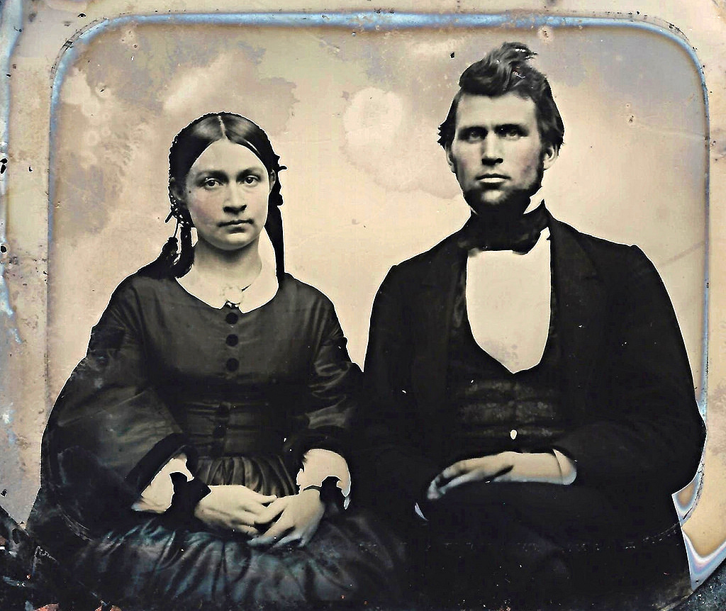 Wealthy Victorian Couples: 62 Fabulous Portrait Photos of 'Husband ...
