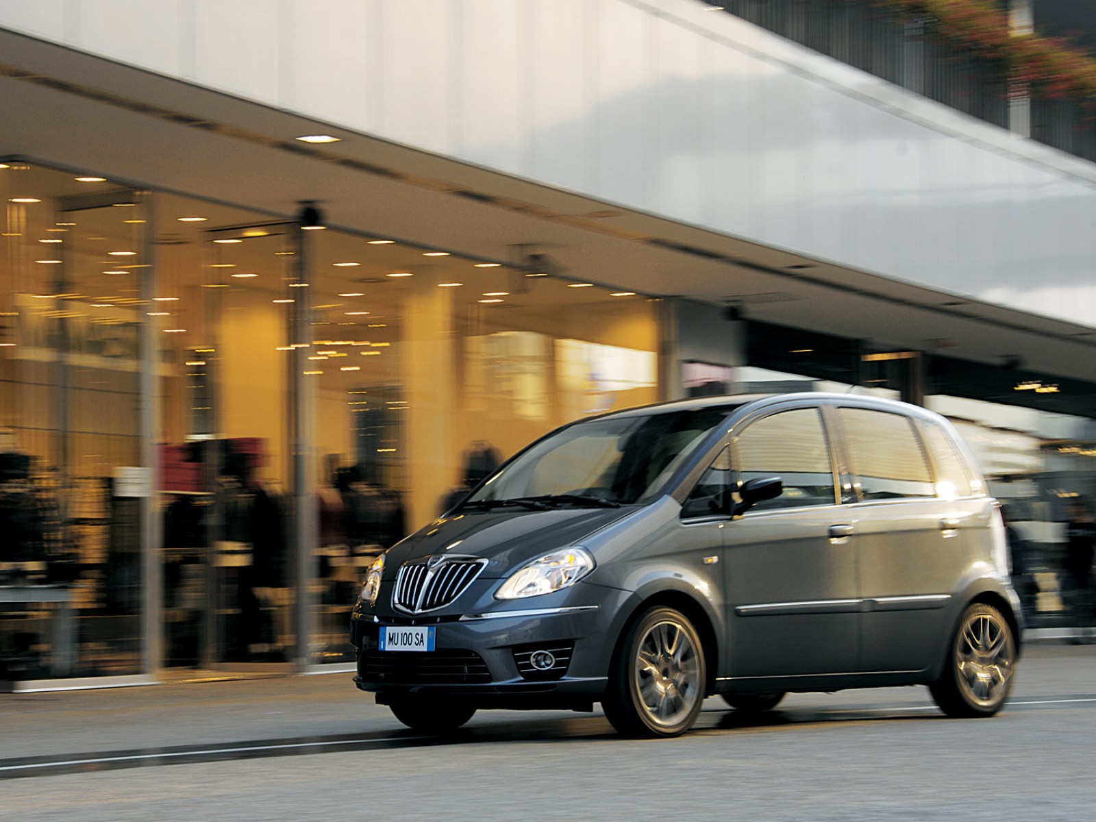 Car And Car Zone: Lancia Musa 2008 new cars, car reviews, car pictures ...