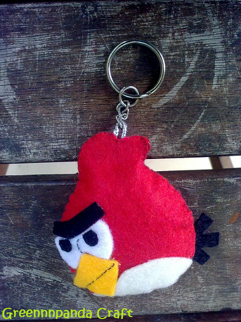 Greennnpanda Craft: Angry Bird Keychain
