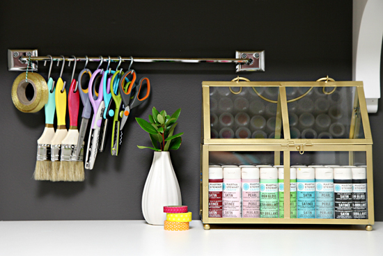 IHeart Organizing: Colorful Craft Paint Organization