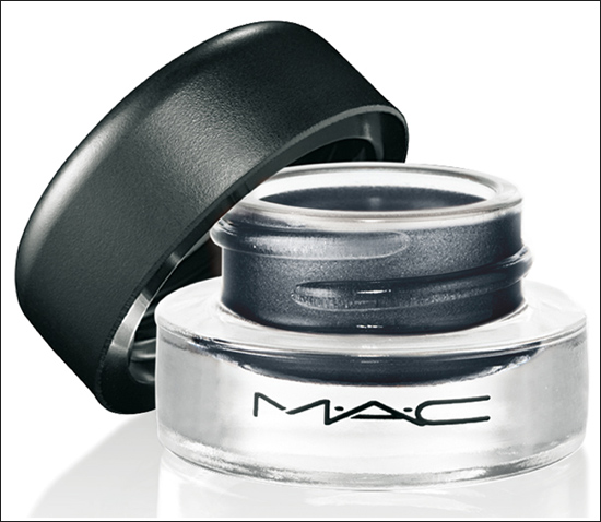 WaR Pa!Nt LuV: MAC Spring 2012 Collection Cook MAC