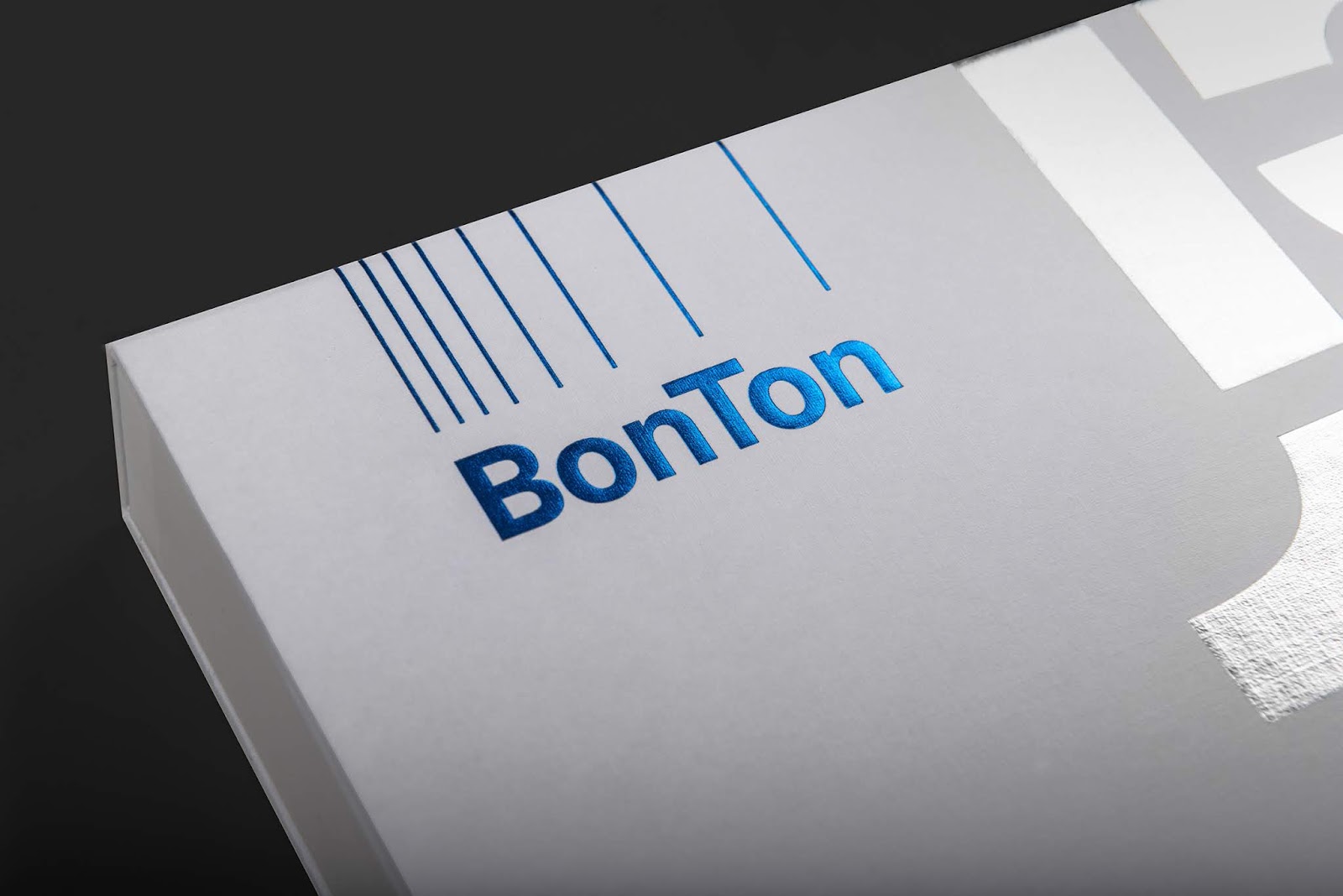 BonTon 15th Anniversary gift box – Packaging Of The World