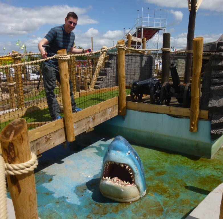 The Ham and Egger Files: Adventure Golf in Dawlish Warren