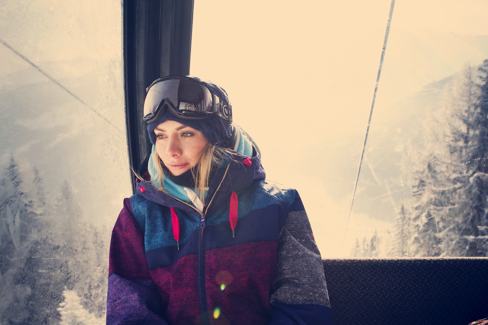 Roxy Winter 12 Lookbook – Maybe You Like