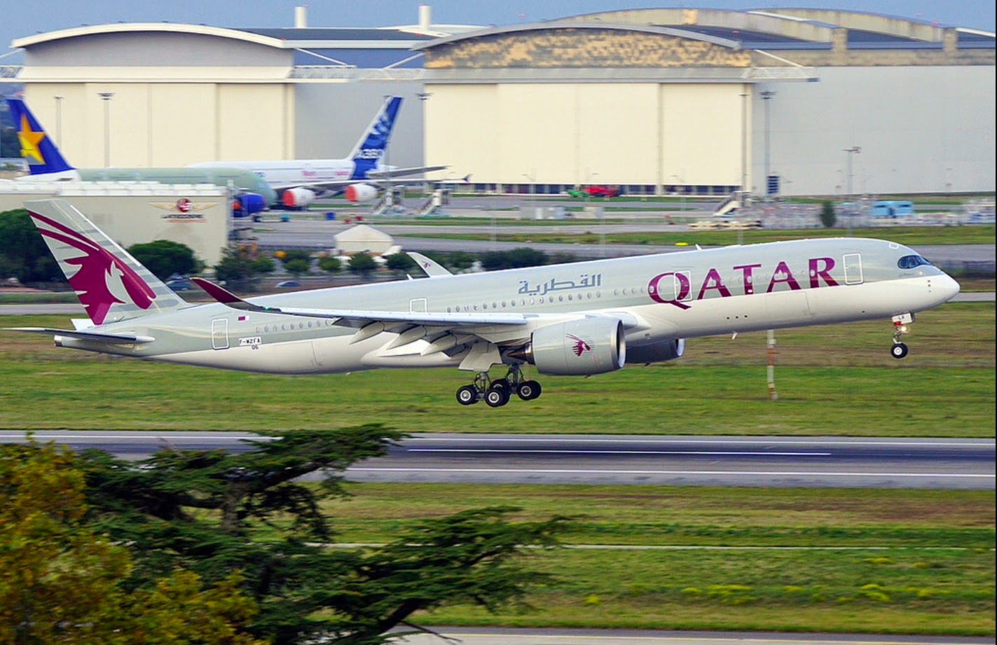 A350 XWB News: EASA certifies A350 for 370 minute ETOPS before EIS. Key ...