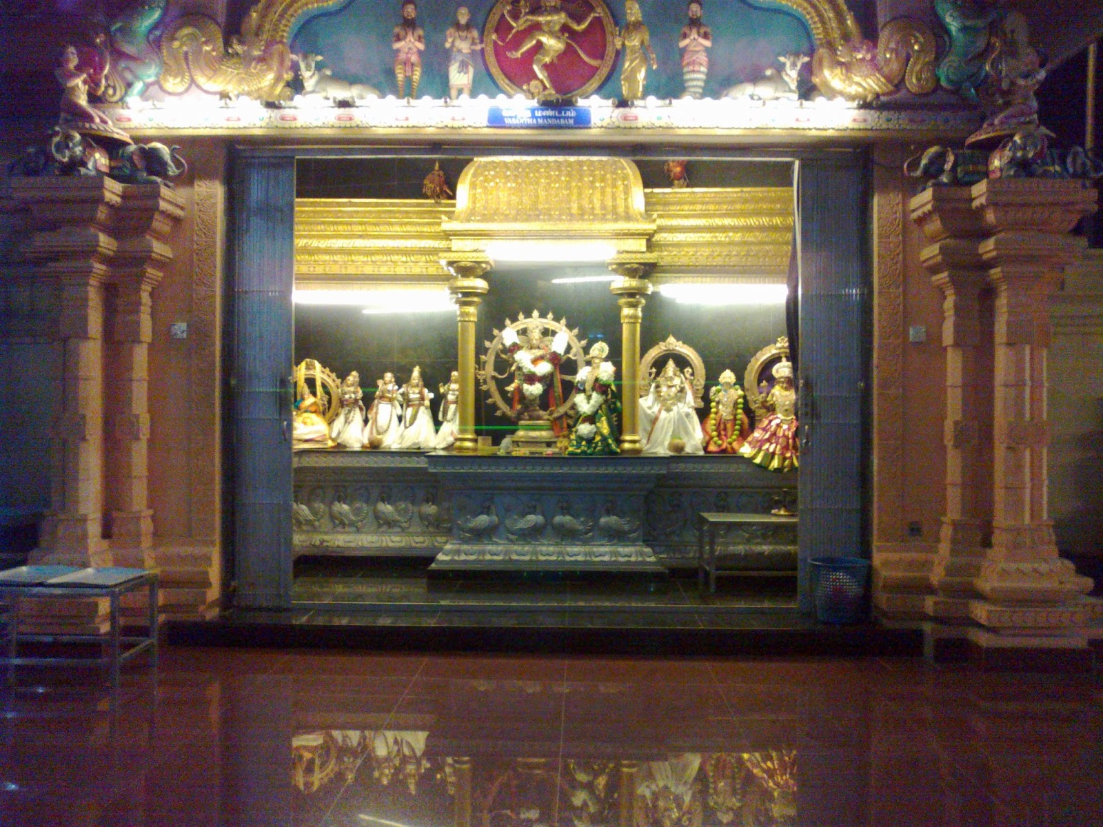 The Divine Places: Kuil Sri Sakthi Easwari Temple Petaling Jaya ...